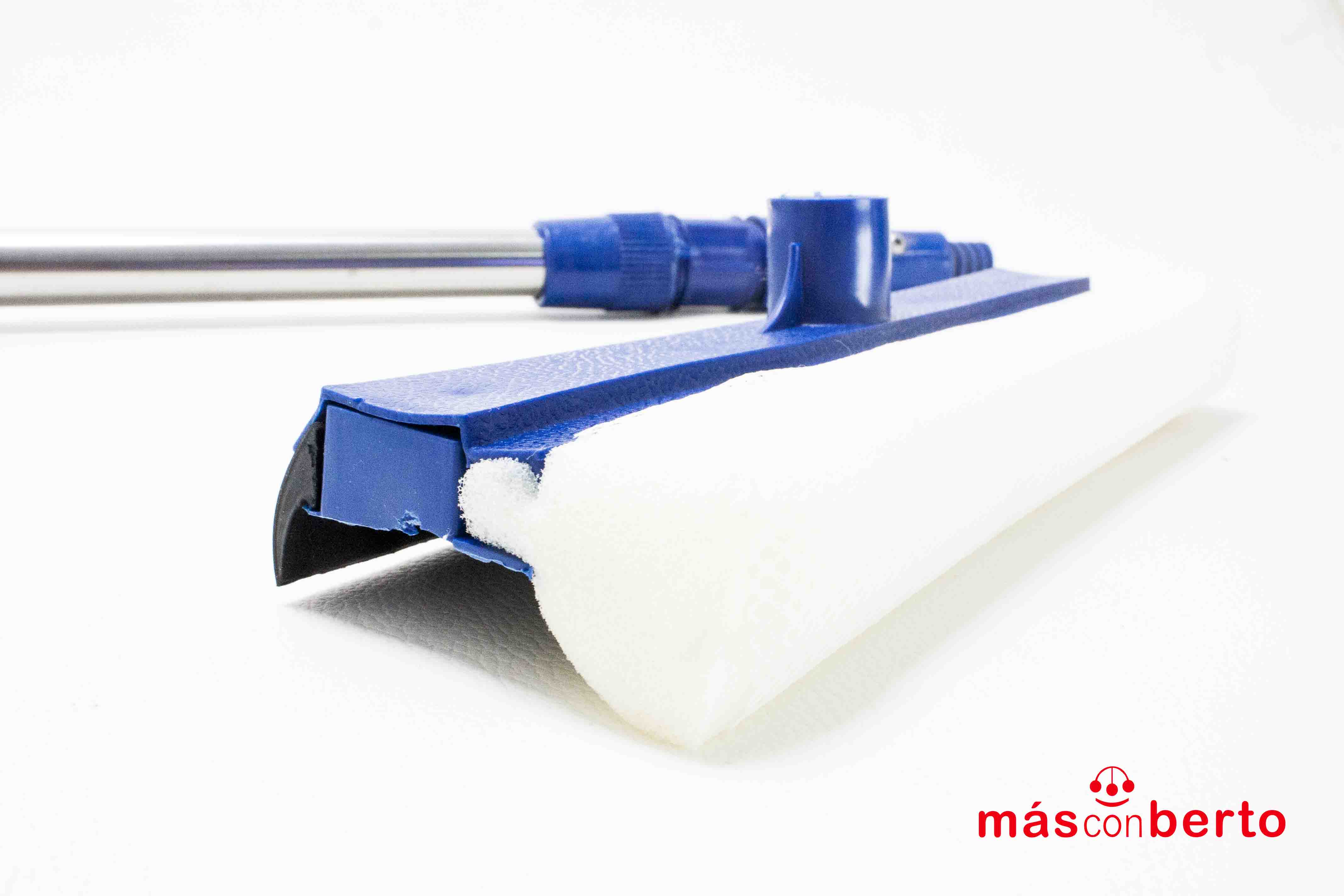 Haragán pequeño con espuma y palo 24cm